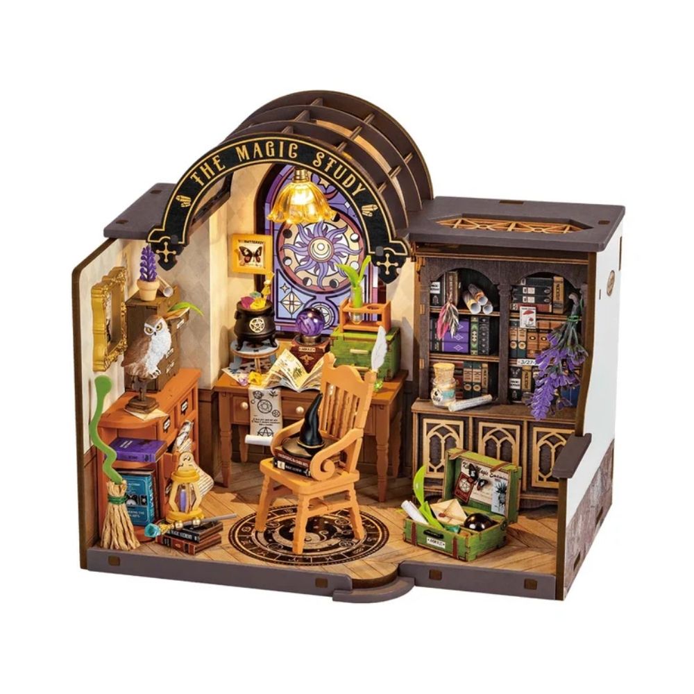 Miniature House - The Magic Study – Figured'Art