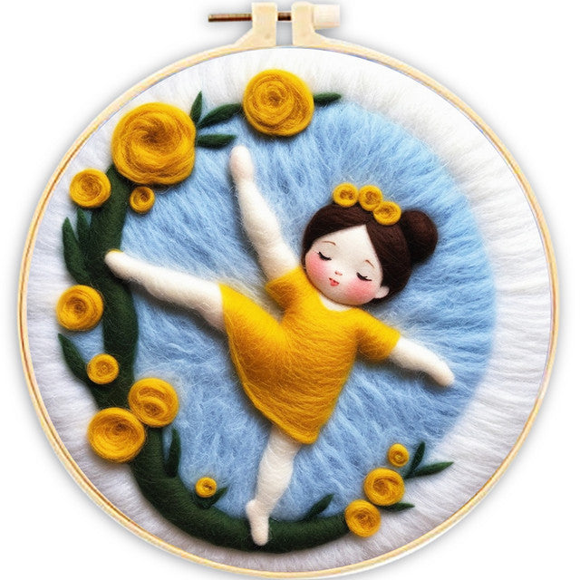 Needle Felting kit - Stretching Girl – Figured'Art