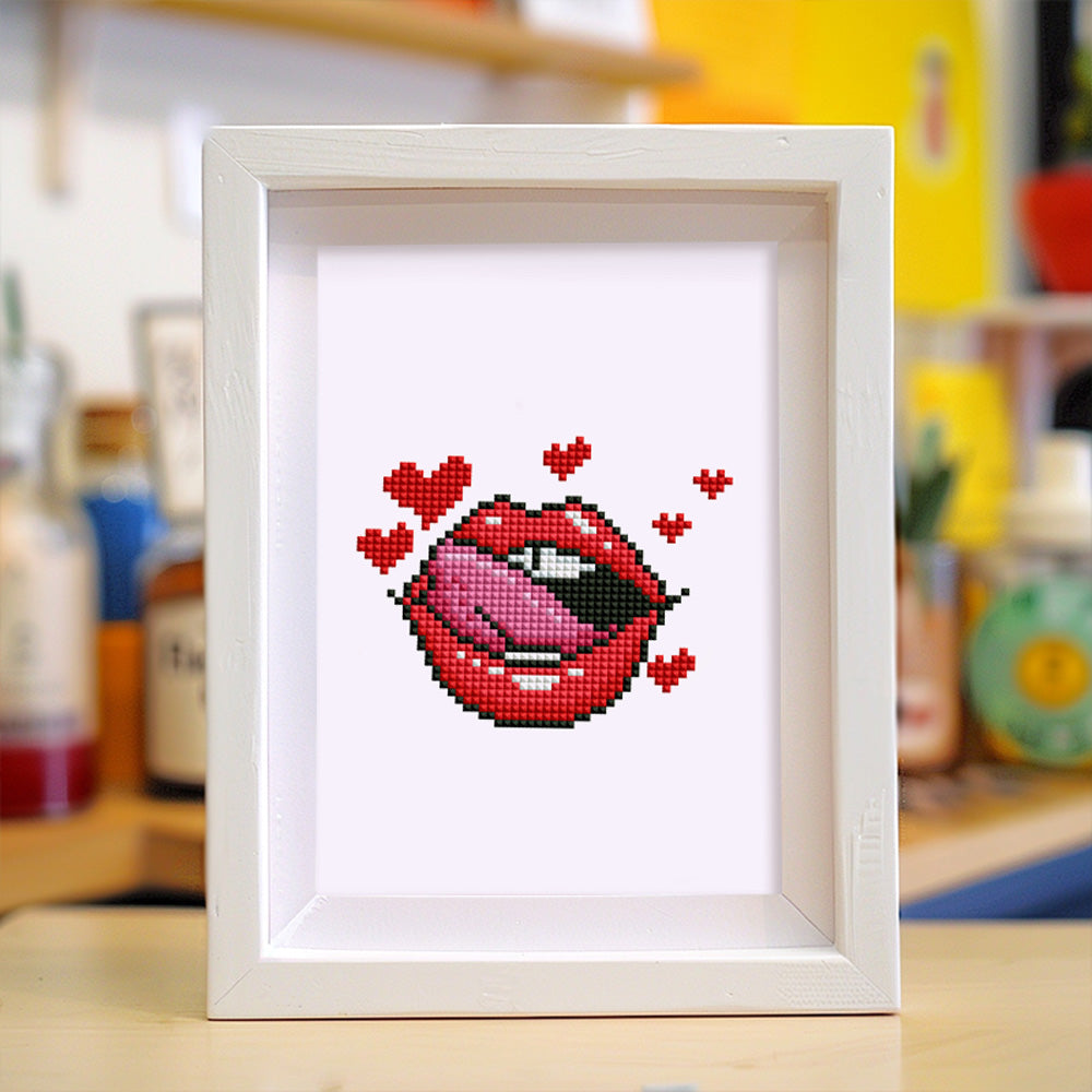 Mini Diamond Painting 15x20cm (2 pieces) - Red Lips and Berry Cake ...